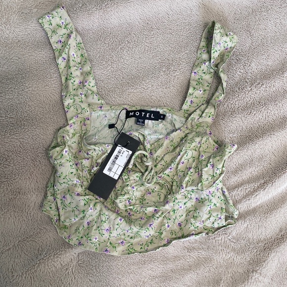 Motel Rocks | Tops | Motel Rocks Spring Top | Poshmark